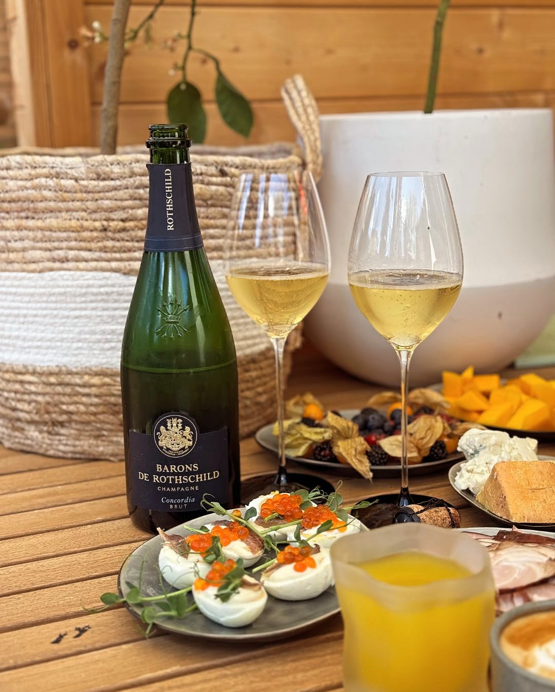 Barons de Rothschild · The Champagne Guy